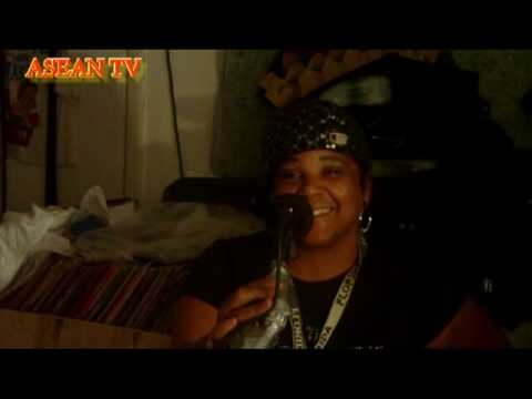 Mama Deuce speaks - YouTube