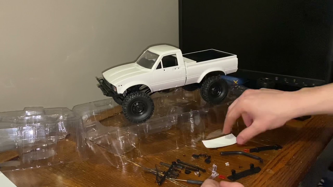 WPL C24-1 Unboxing and Test Run! RTR CRAWLER #unboxing - YouTube