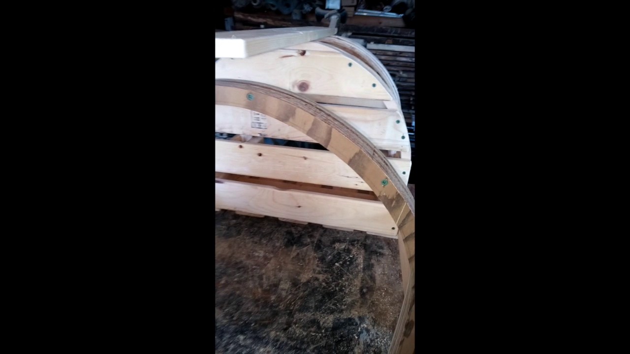 Lobster Trap Chair pt 3 - YouTube