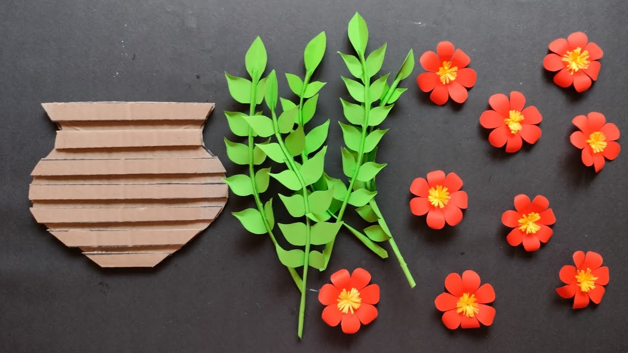 Unique DIY Wall Hanging Craft Using Cardboard And Paper/Paper Flower ...