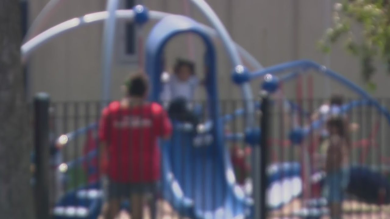 As Chicago students return to school, extreme heat poses challenge in ...
