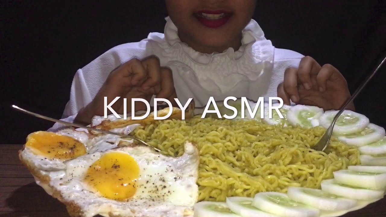 Kids ASMR eating Maggi noodles With Bulls Eye - YouTube