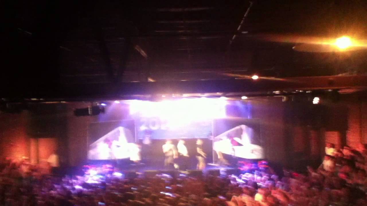 The Digi Tour - Birmingham, AL - The O2L Boys Coming Out During ...