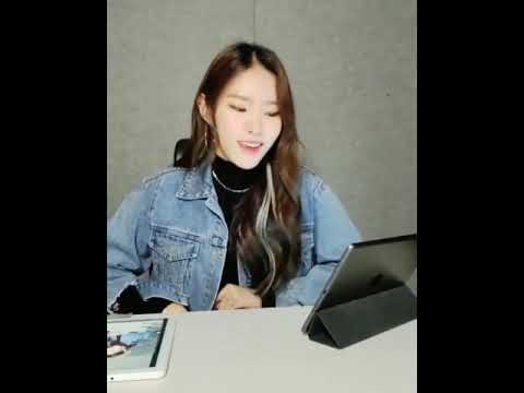 Monday singing 'BBIBBI' by IU