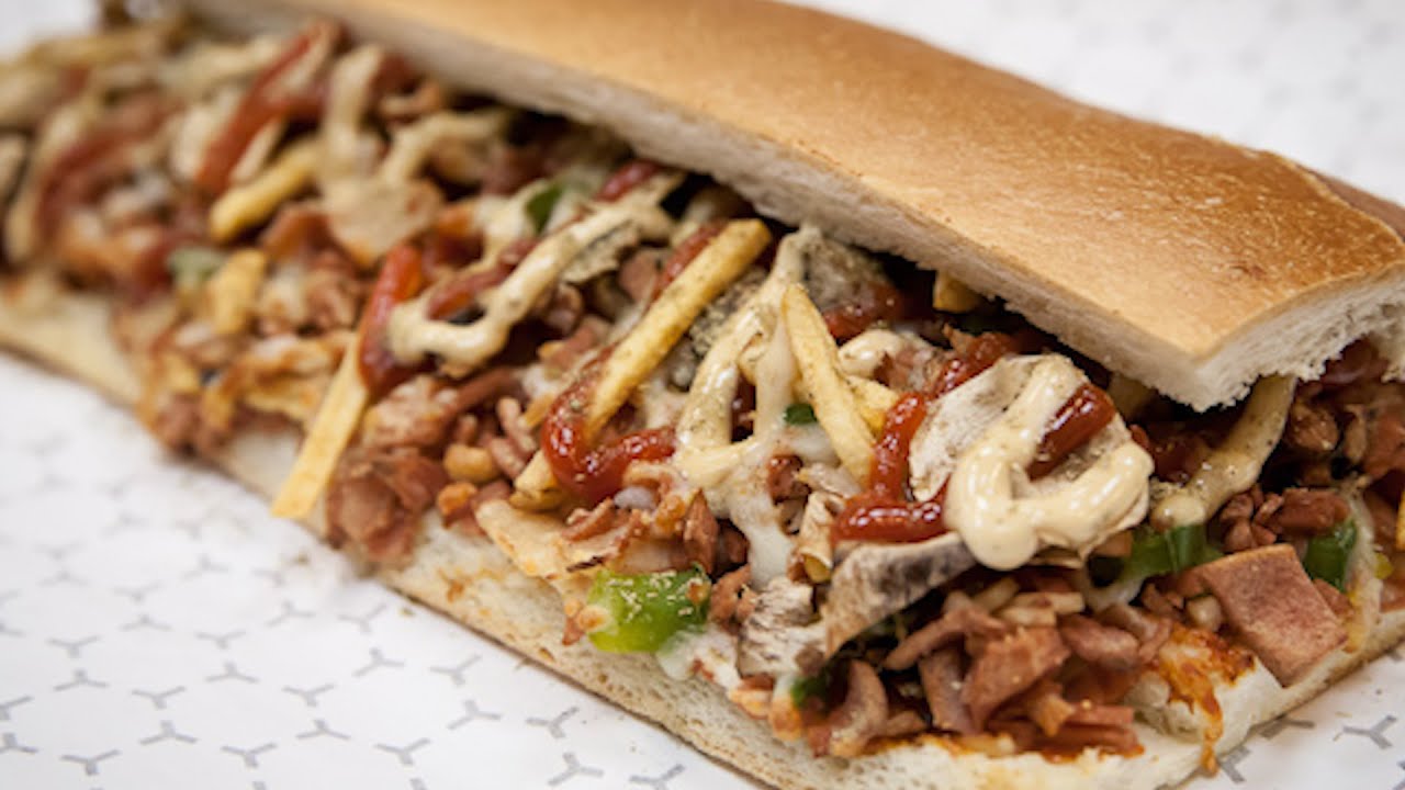 Haida Sandwich makes some of Toronto's biggest Persian sandwiches - YouTube