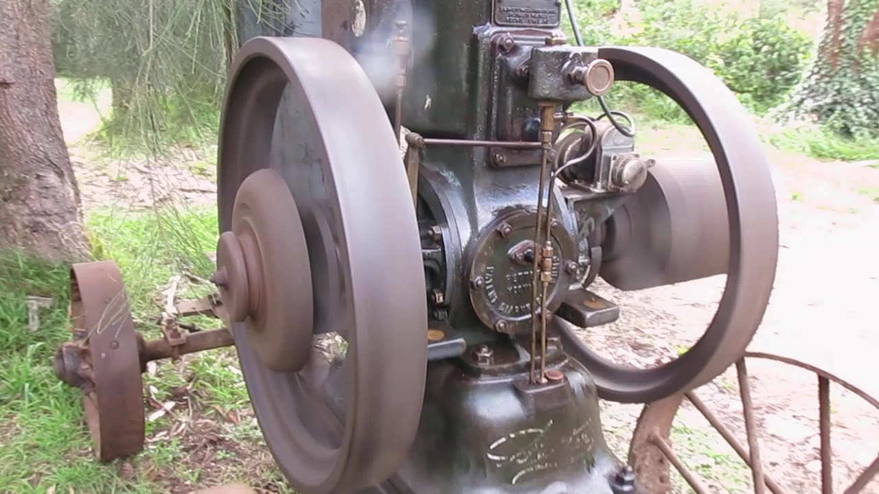 Petter 8 HP M type two stoke - YouTube