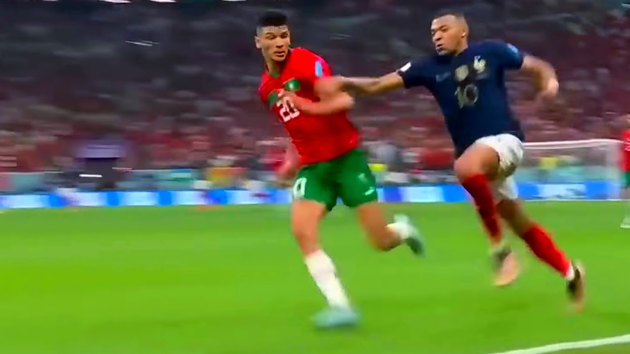 When mbappe hits top speed against morocco ! Mbappe vs morocco - YouTube