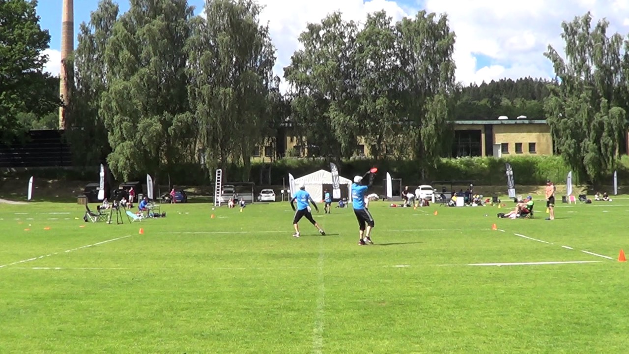 Frisbee - Double Disc Court (DDC) SM 2017 Final set3 - YouTube
