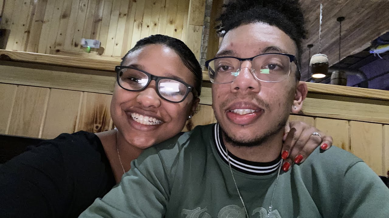 Dinner With Me, Jay & Friends | Seafood Boil🦞 - YouTube