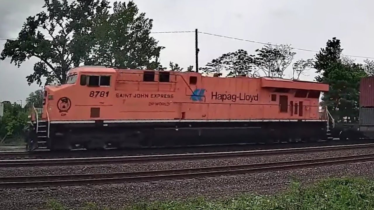 Triple Train Race-Are You Kidding Me! Amtrak Tripleheader! CPKC St John ...