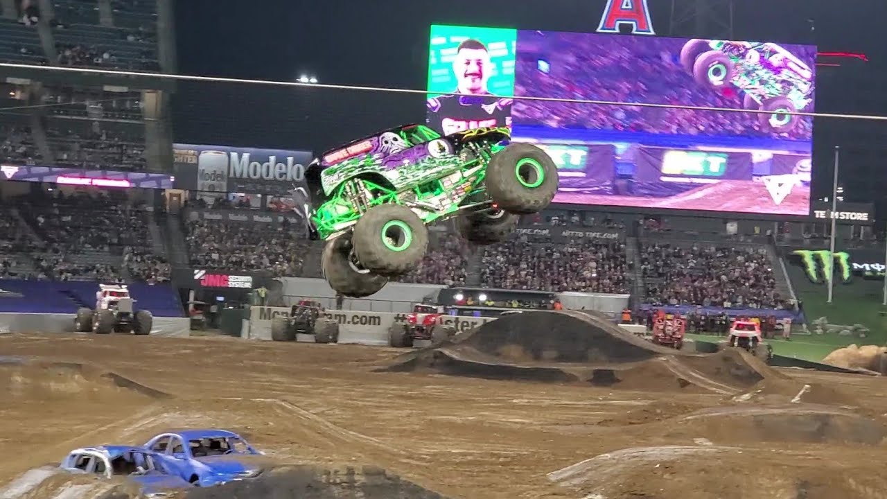 Monster Jam Anaheim Freestyle 1/18/25 - YouTube