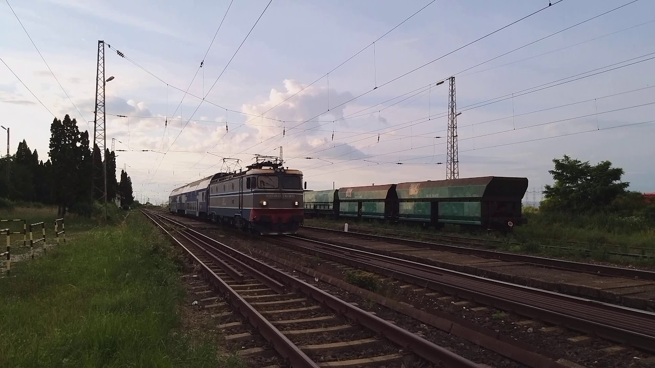 R 3024 CU EA 236 - YouTube
