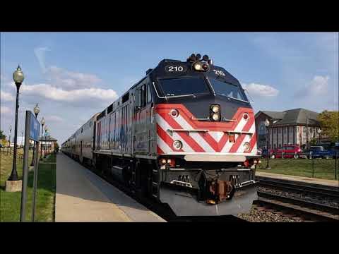 Metra BNSF Rush Hour At Westmont, IL 10/1/21 - YouTube