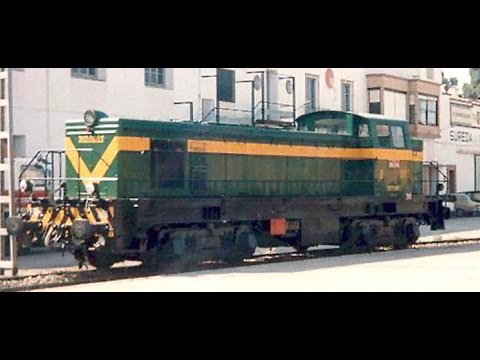 Roco diesel locomotive Renfe Class 307 with tank wagons; HO electric ...