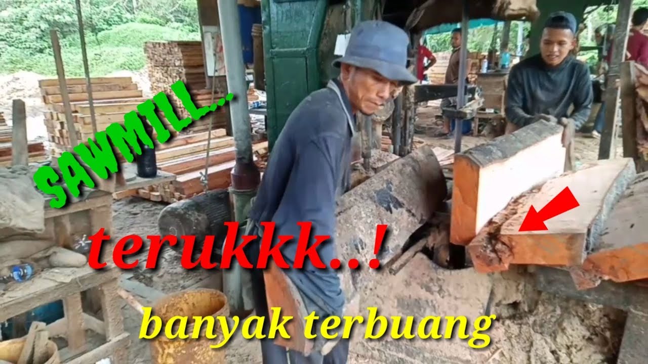 SAWMILL..!! KAYU berlubang banyak terbuang.. - YouTube