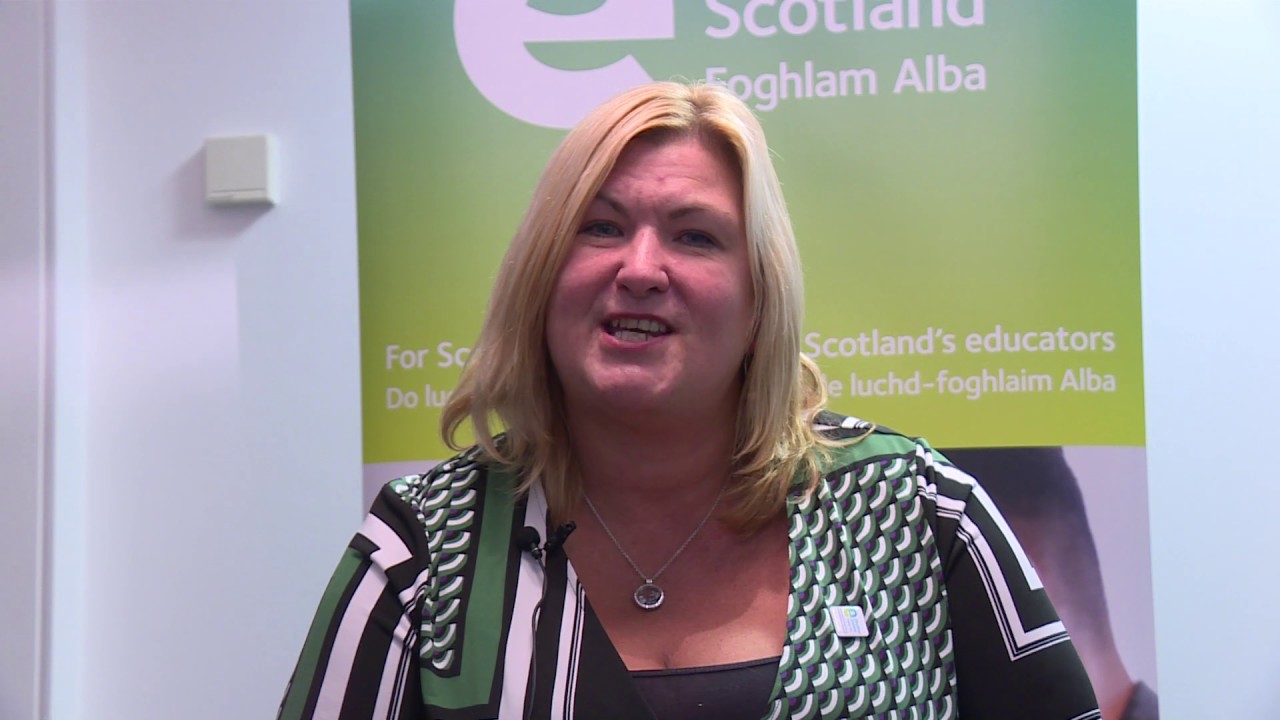 Scottish Education Awards- HM Chief Inspector and Chief Executive Gayle ...