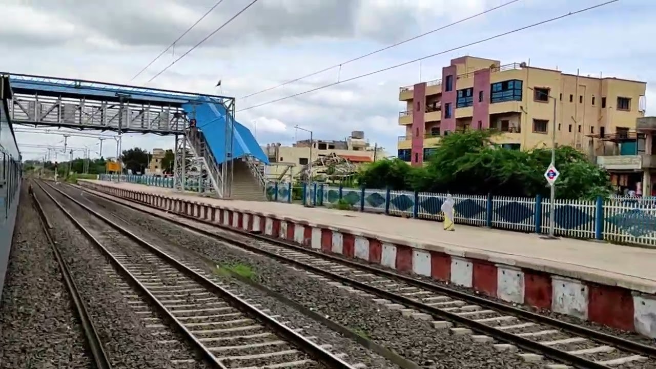 12169 Indrayani Express Train Arrival and Departure Jeur Railway ...