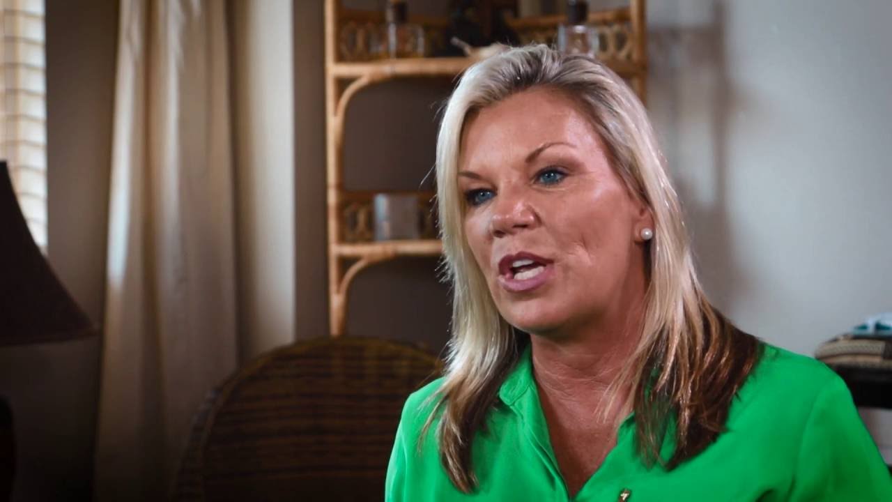 Dawn Knighton: From prostitute to pastor - YouTube