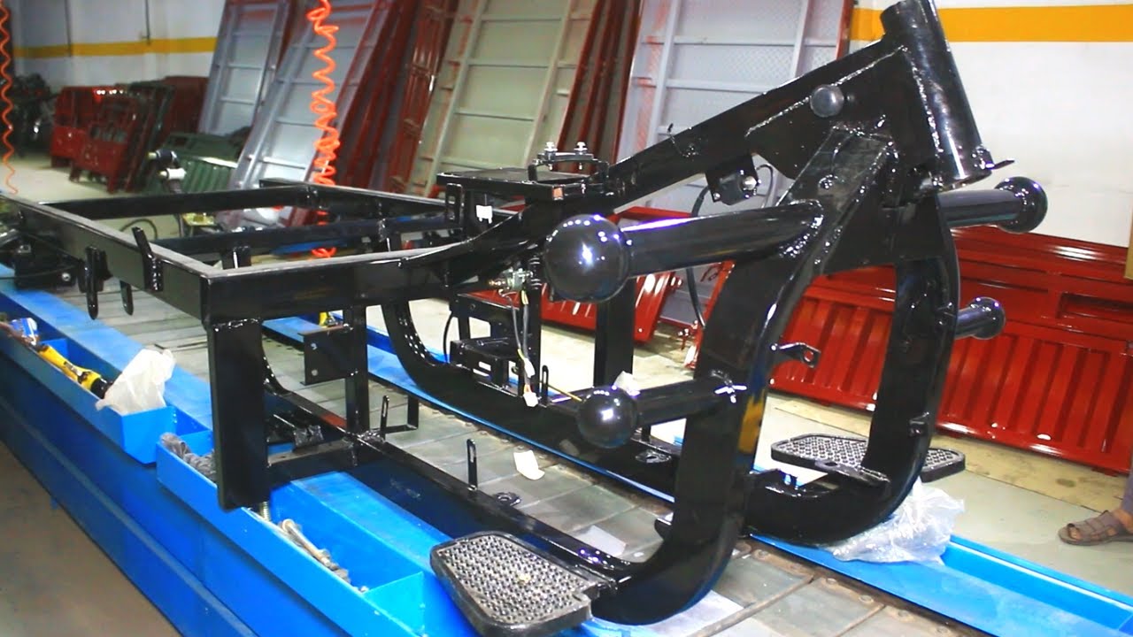 How To Manufacture a Loader Rickshaw In Factory II Hanif Auto 107 - YouTube