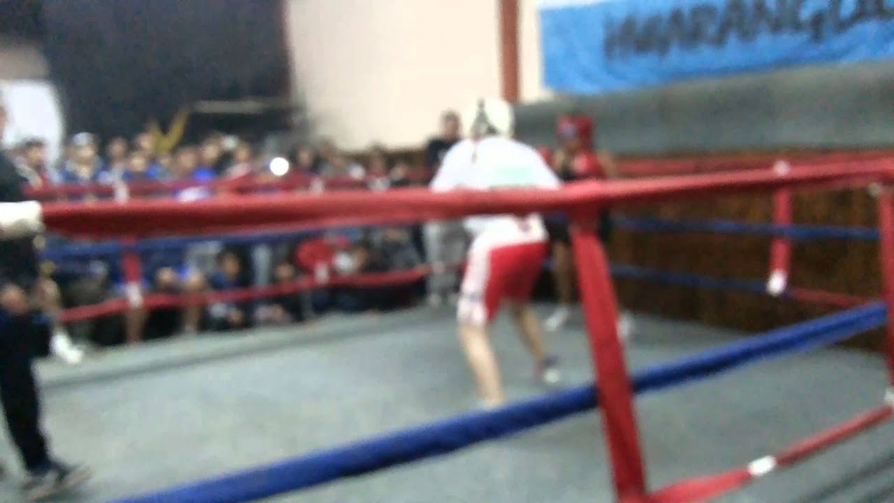 Pelea Victoria Saputo 22/08/2015 - YouTube