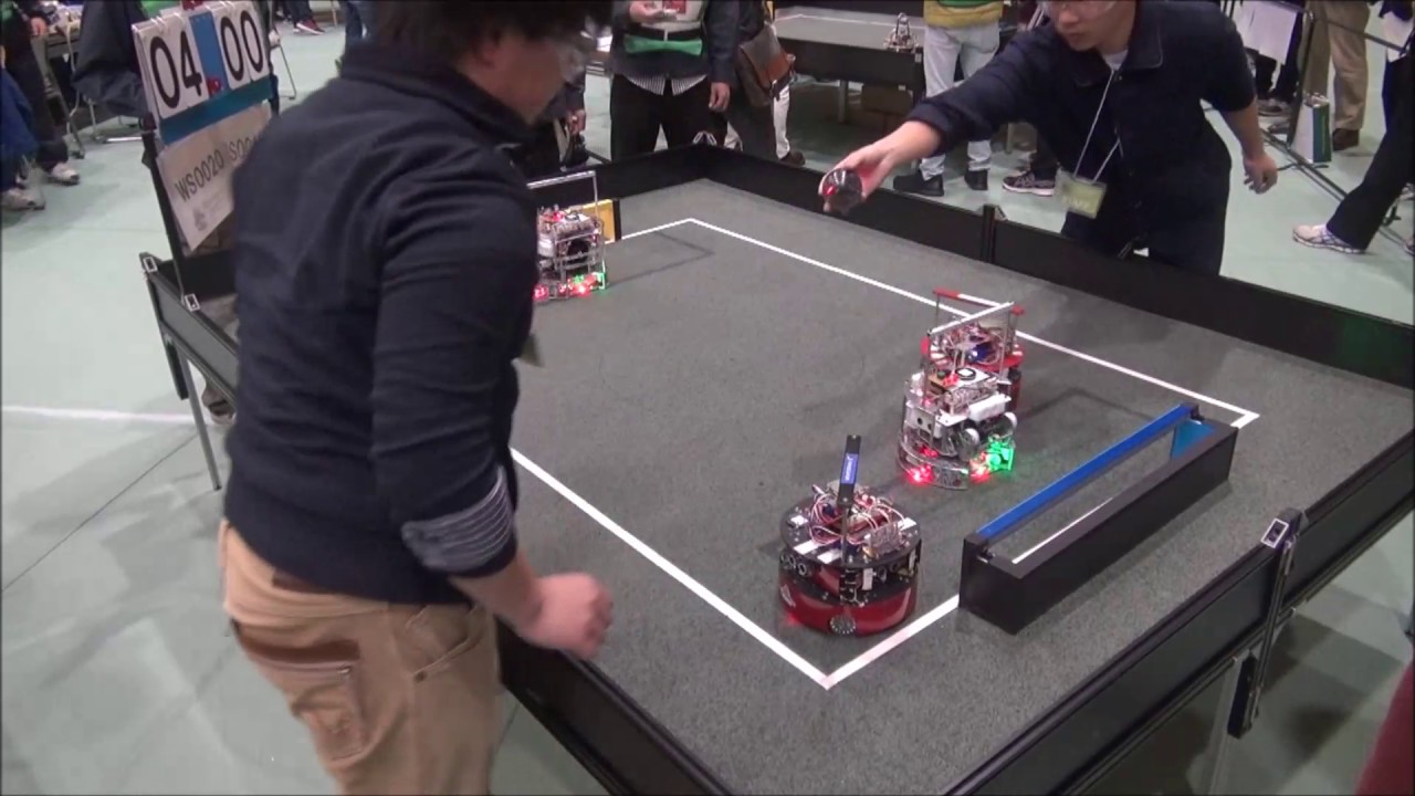 RoboCupJunior2017JAPANOpen socceropen INPUT vs もちおーず [2/2] - YouTube