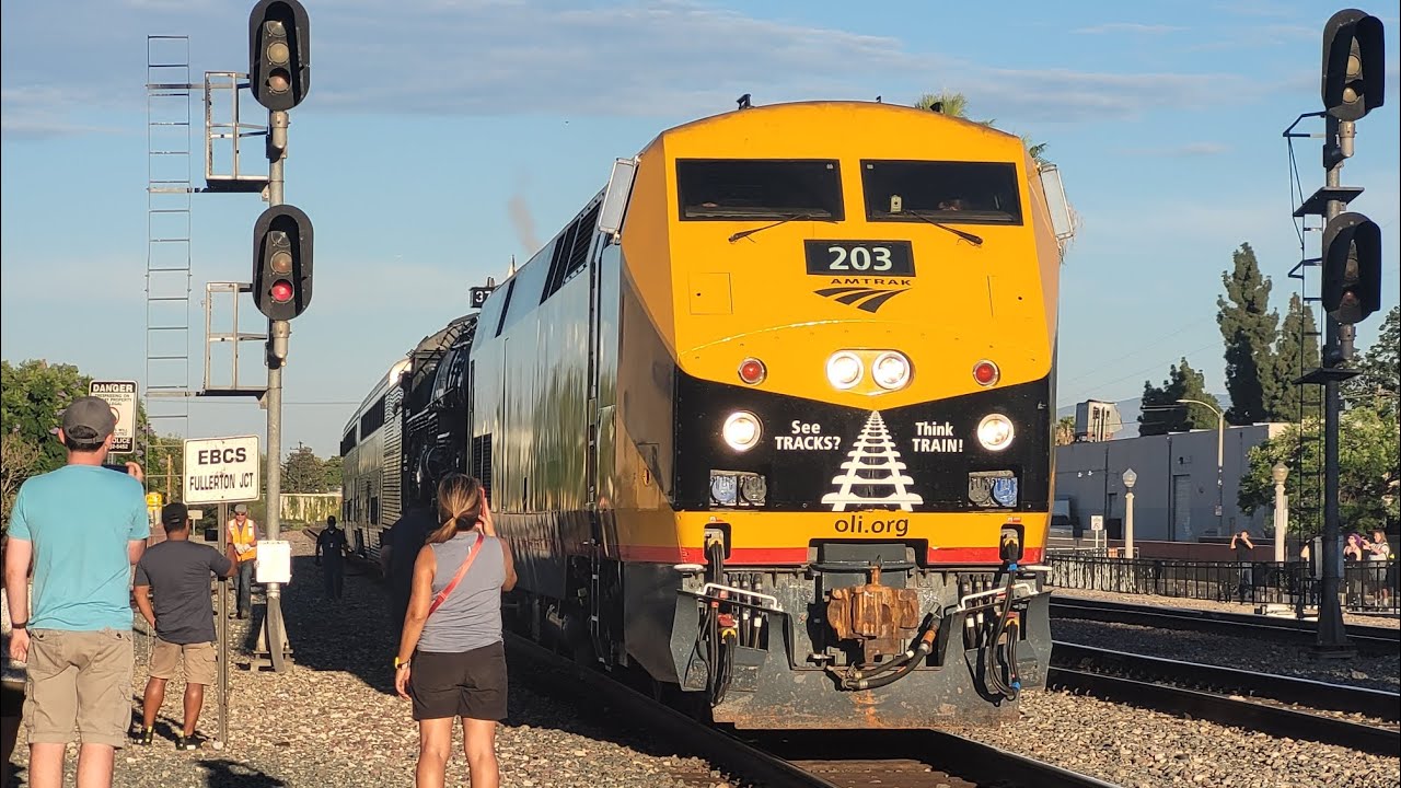 CHASING + PACING ATSF 3751!!! Railfanning Fullerton & Commerce!!! - YouTube