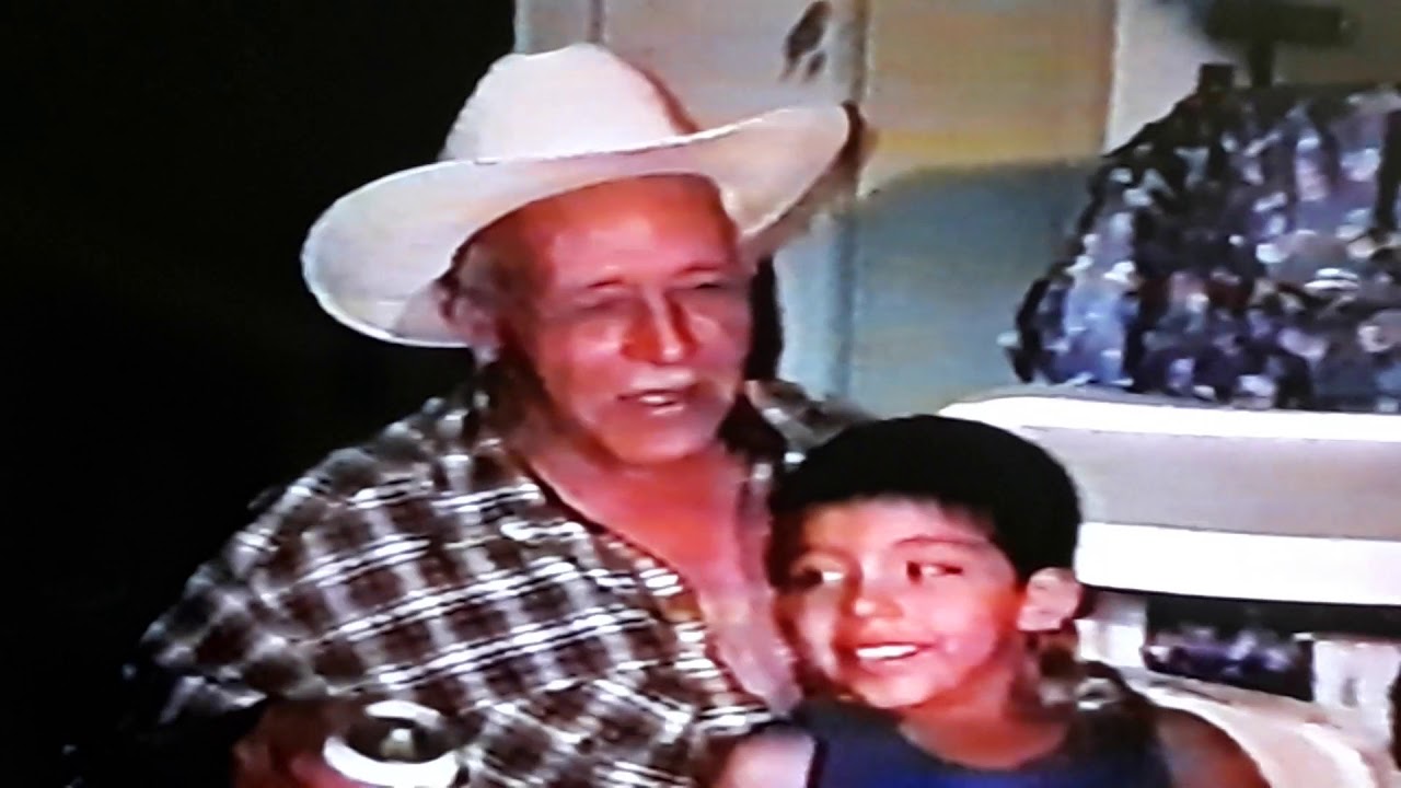 2001 Se cason por el civil Leonel y Kenia Robles #163 - YouTube