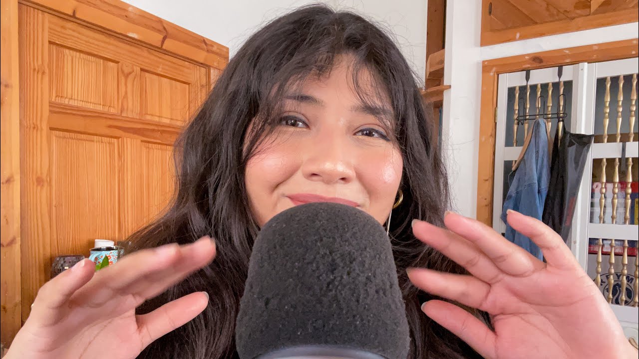 ASMR finger fluttering, hand movements and tongue clicking - YouTube