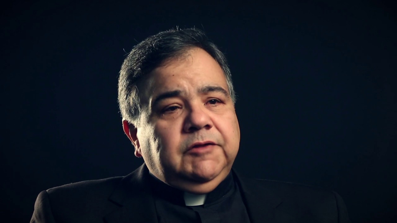 Father Oscar Vasquez | Marianist Mission - YouTube