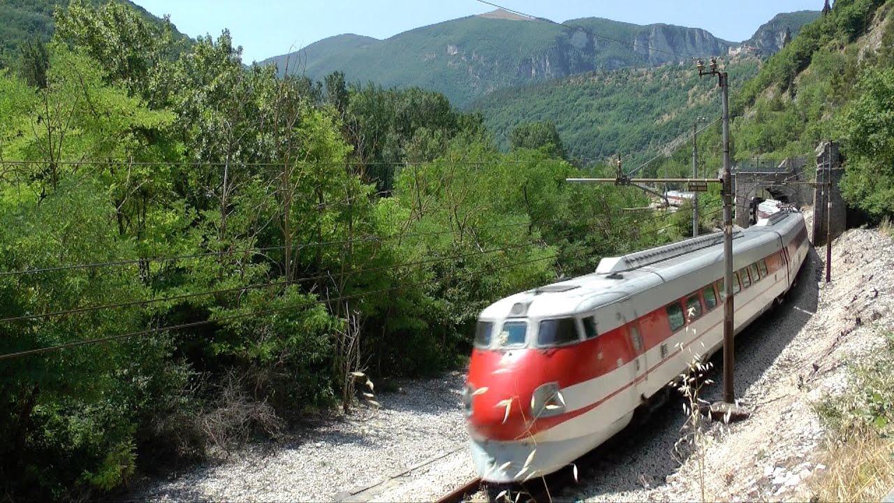 ETR 450 Pendolino superstar ferrovia Ancona Roma \ Pendolino Train in ...