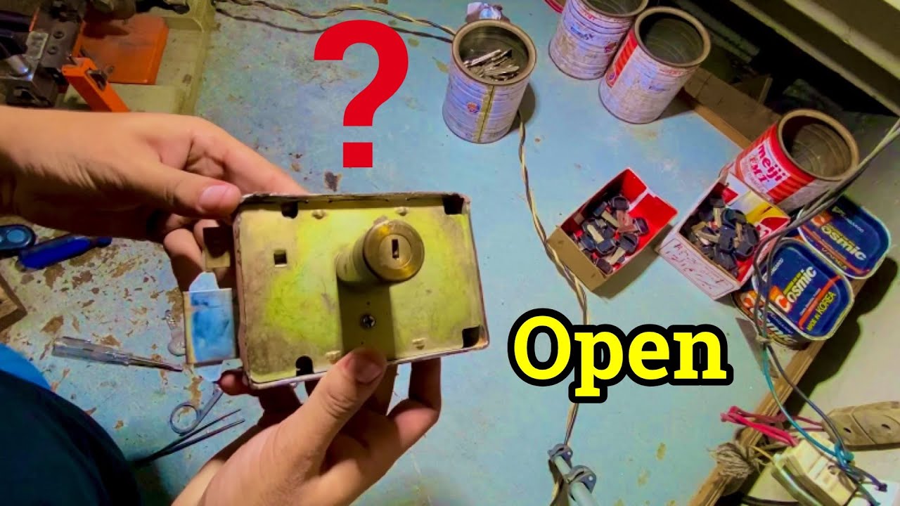 How To Open Gate Lock Without key? - YouTube