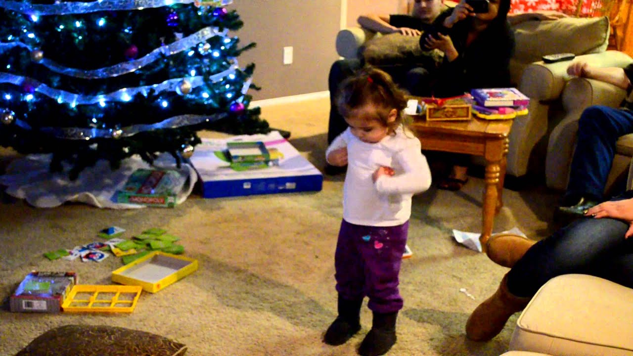 Audrey dancing to Barney's 12 Days of Xmas - YouTube