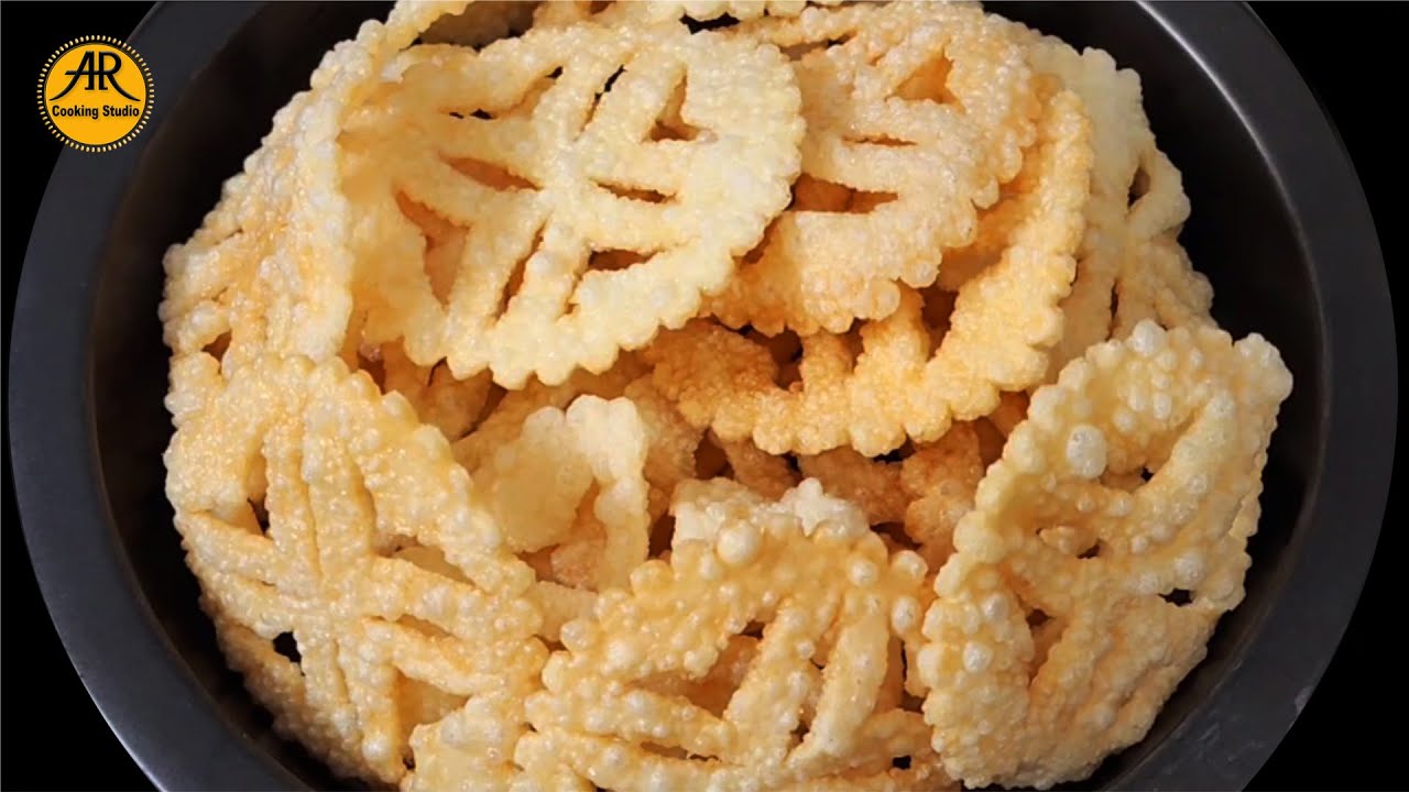 গ্রাম বাংলার ঐতিহ্যবাহী বিয়ে বাড়ির চিকন পিঠা রেসিপি | ফুল পিঠা রেসিপি ...