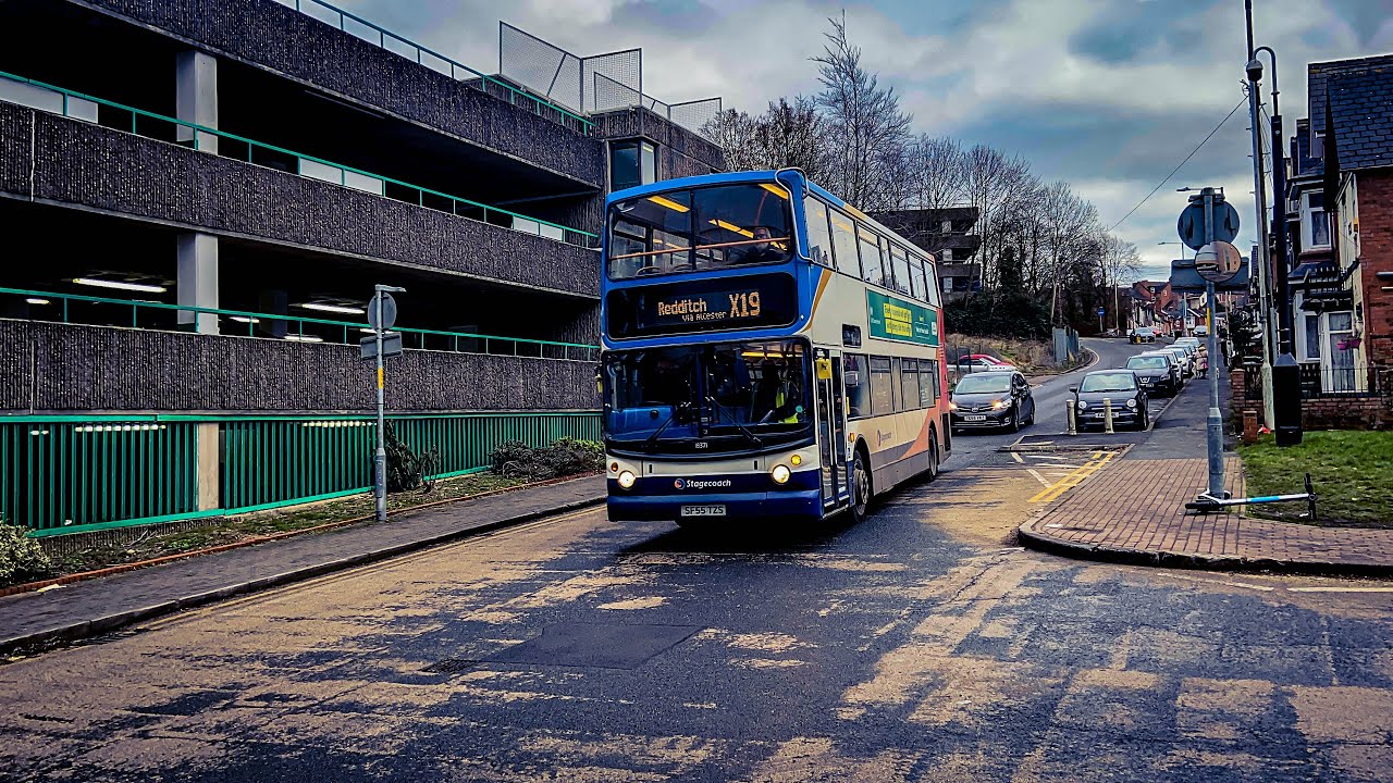 Stagecoach Midlands ADL ALX400 Trident on route X19 at Redditch Bus ...