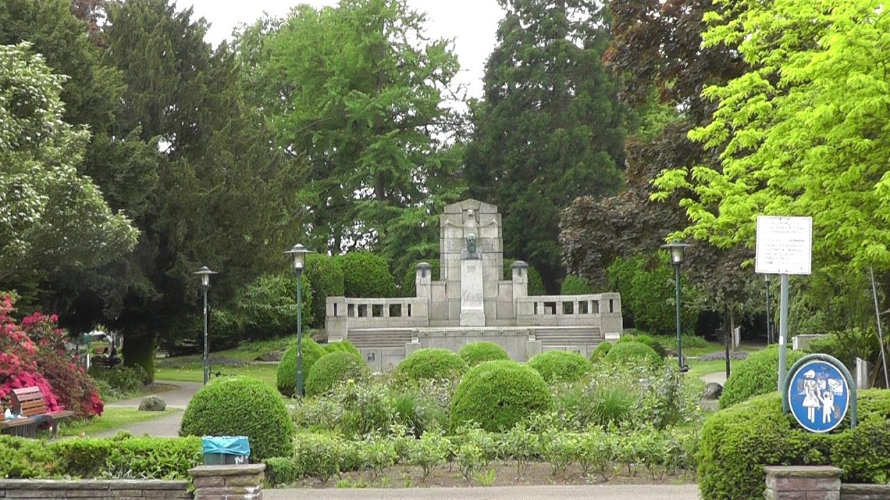 Bühl Im Stadtgarten 14052015 - YouTube
