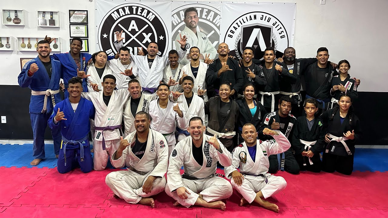 HIGHLIGHT AT MAX TEAM BJJ - YouTube