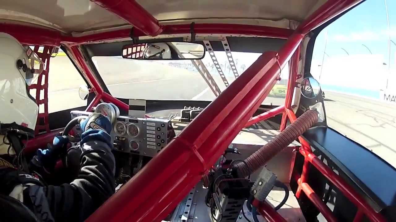 SCCA GTL #44 Nissan Sentra at California Speedway 1/18/2014 - YouTube