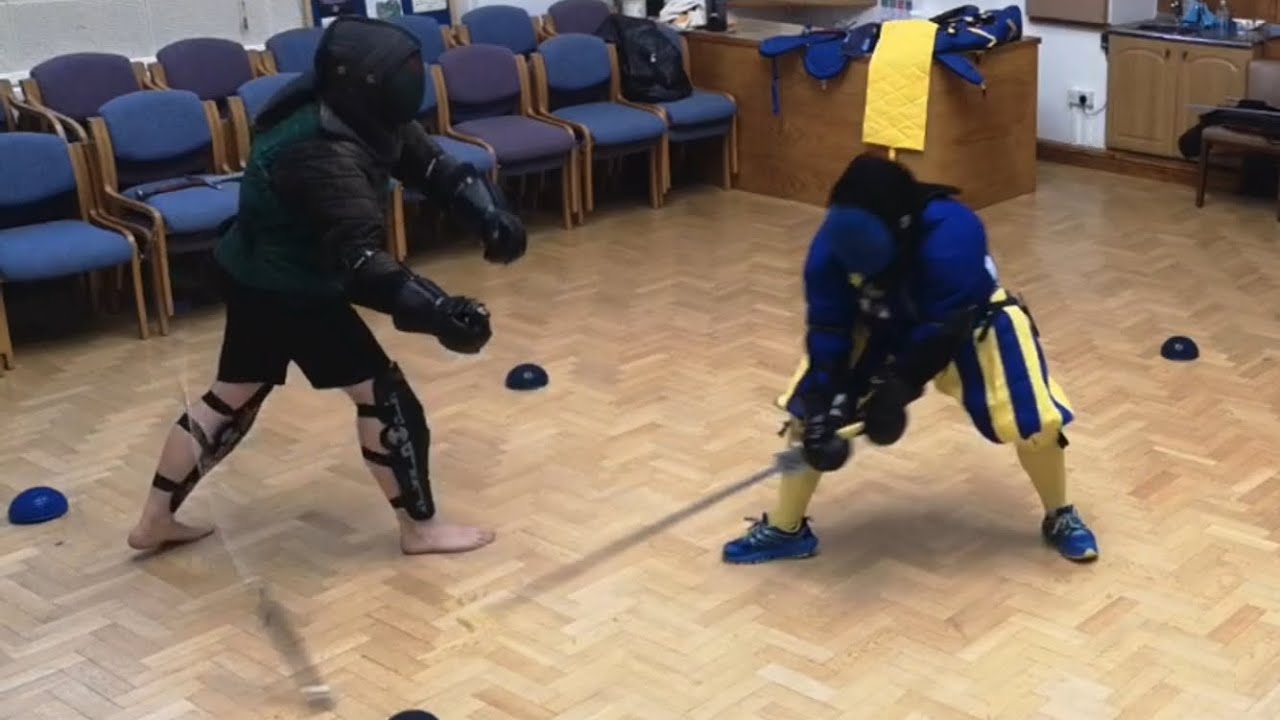 60 - Spotlight - “A Brutal Final Hit” - HEMA Sparring - Longsword (Steel) - YouTube