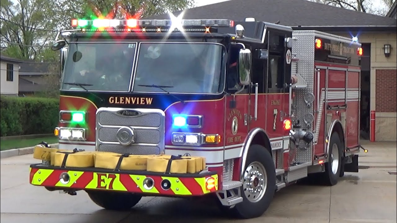 Glenview IL Fire Dept Engine 7 & Ambulance 7 Responding - YouTube