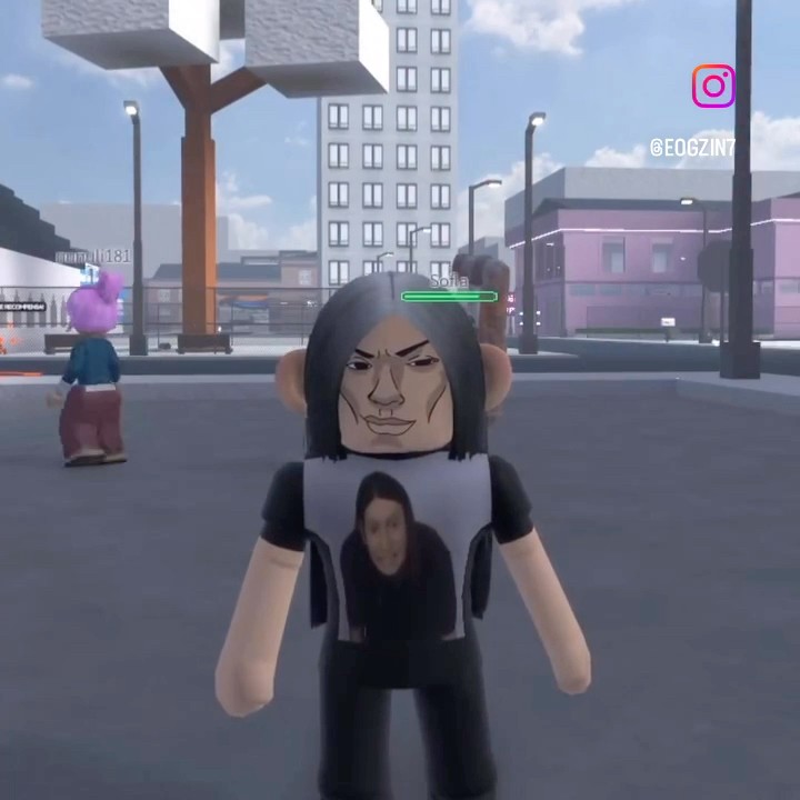 ELE SE VESTIU DE FELCA NO ROBLOX #humor #roblox - YouTube