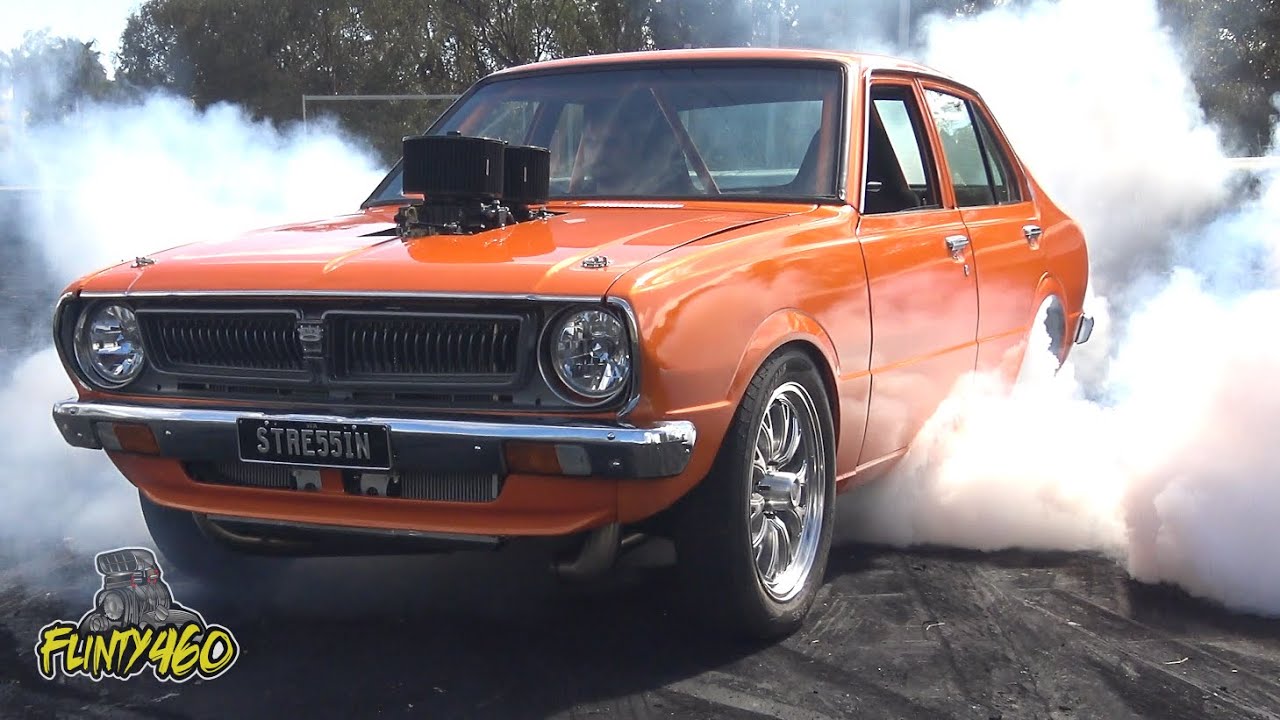 STRE55IN || KE55 LS2 COROLLA DEBUT & TEST SKID - YouTube