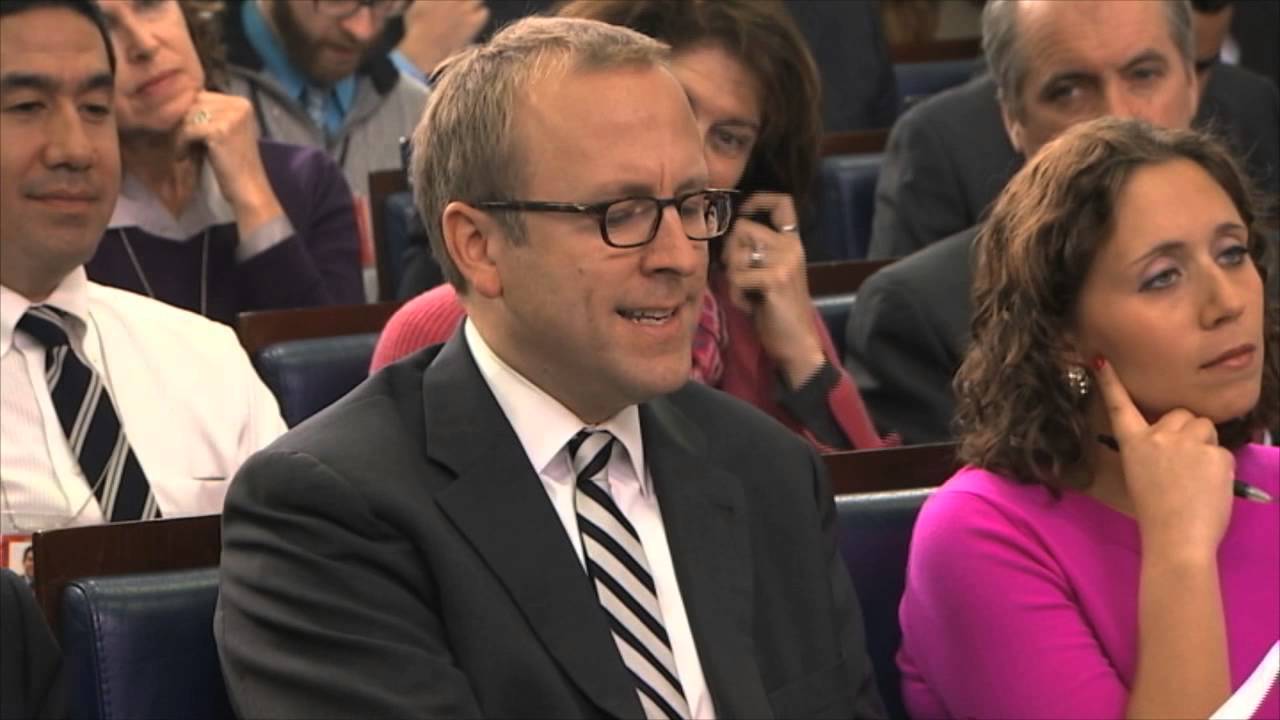 ABC White House Correspondent Jonathan Karl asking questions - YouTube