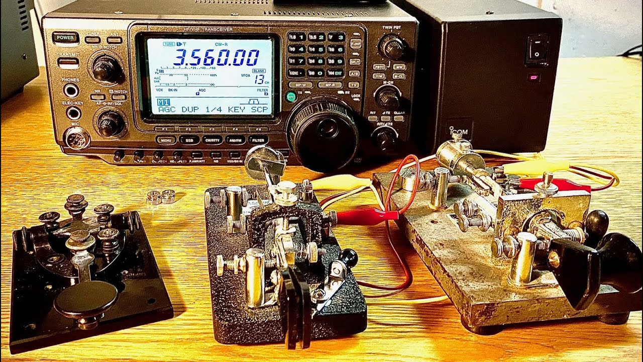 OLD TIMERS' CW PRACTICE - BUGS AND STRAIGHT KEYS - YouTube