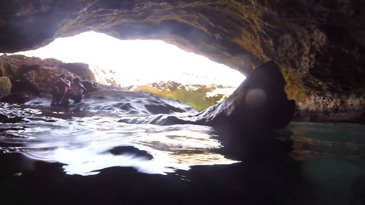Exploring the natural pool of Aruba - YouTube