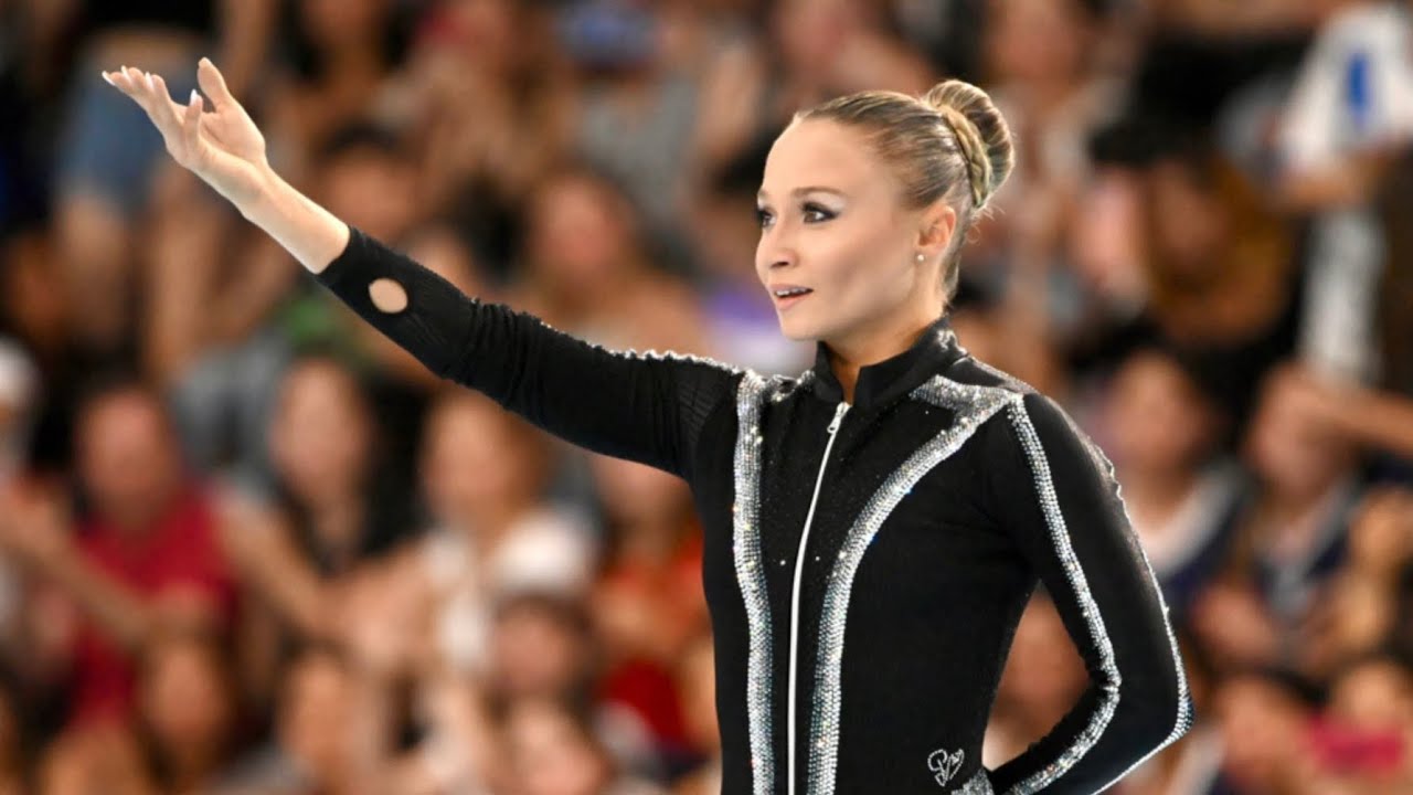 Rebecca Tarlazzi (ITA) - Senior Ladies - Short Program - WSG Argentina ...