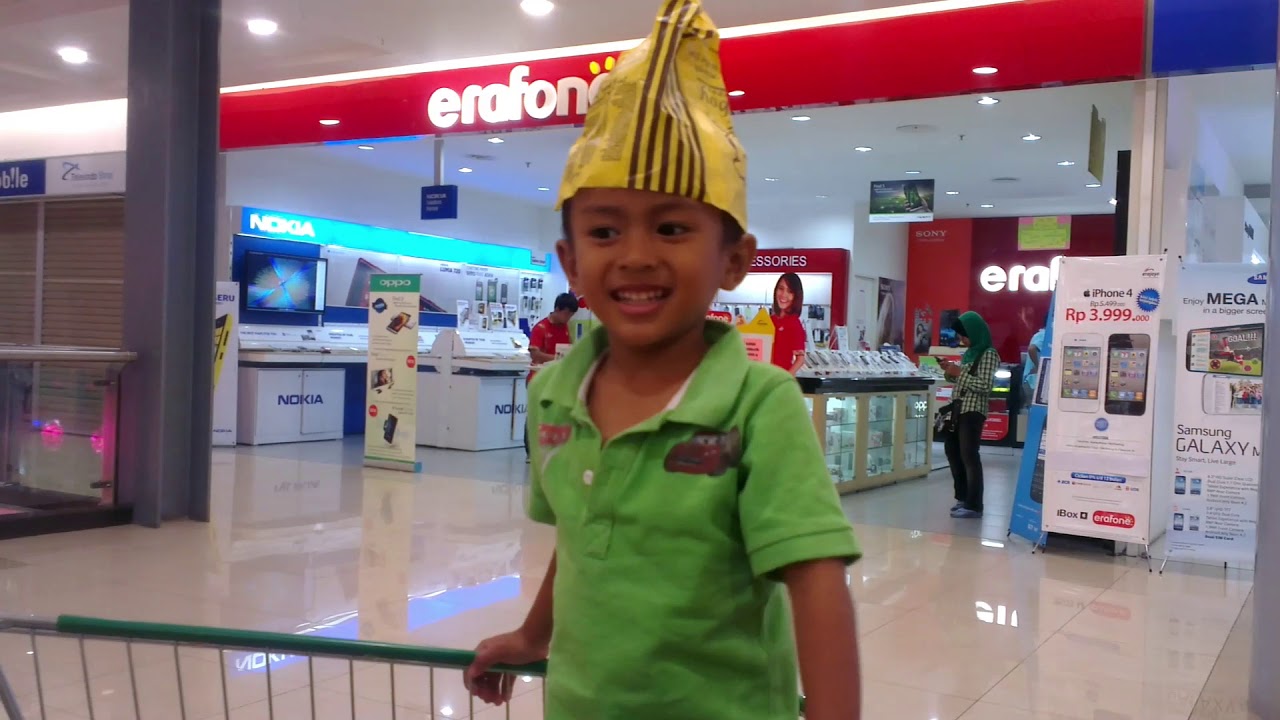 Rayyan Hana belanja di Giant Margo - YouTube