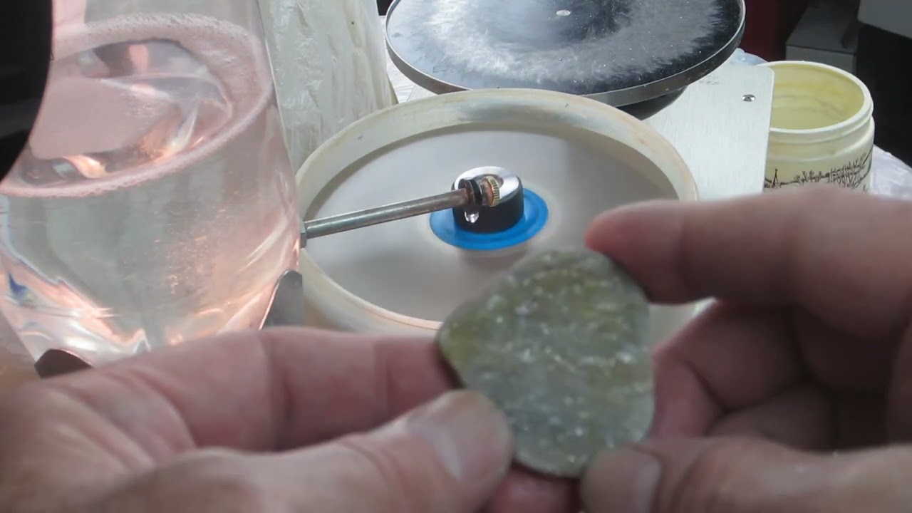 A Very Sparkly Rock That Had Some Hidden Features - YouTube