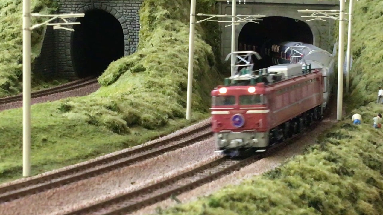 HOゲージ16番 EF81 81+カシオペア - YouTube