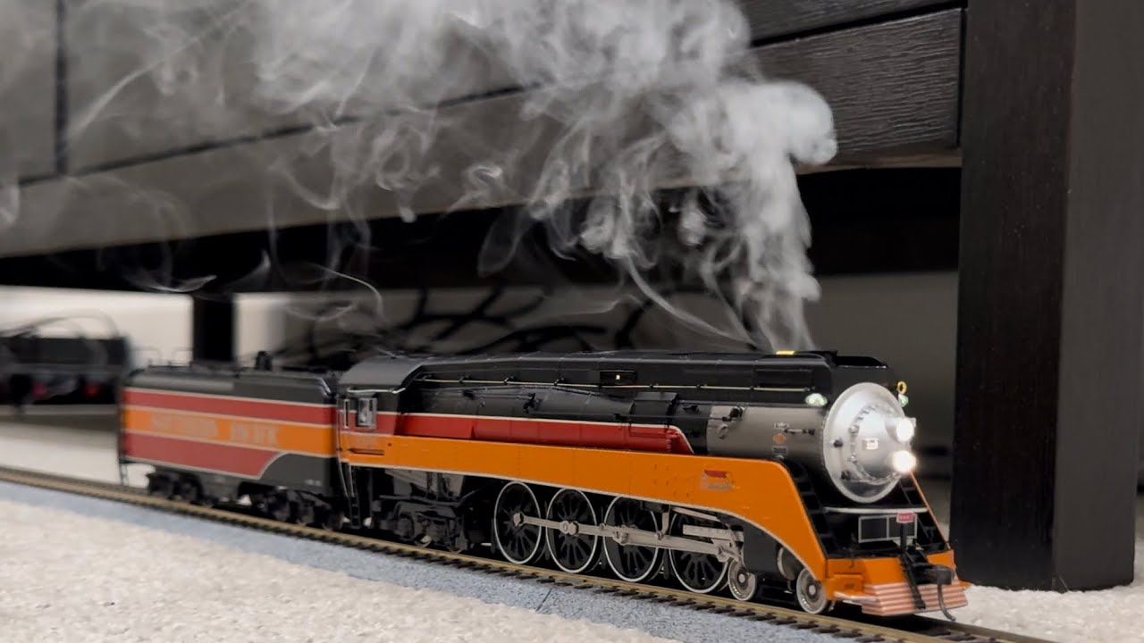 MTH HO GS-4 #4441 post-repair (hand wound smoke heating element) SMOKE ...