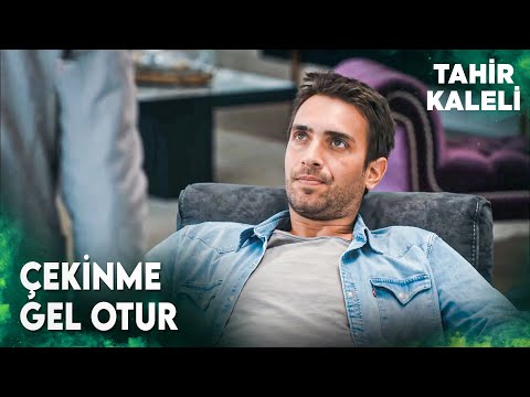 Kendi evimde gibi rahatım | Tahir Kaleli